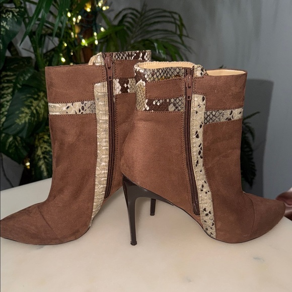 Zabella Rue | Shoes | Chic Brown Heeled Boots With Snakeskin Detail ...
